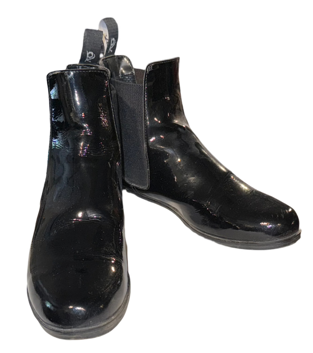 Ladies 7, Black, Ovation Patent Boots – My Trainer’s Closet