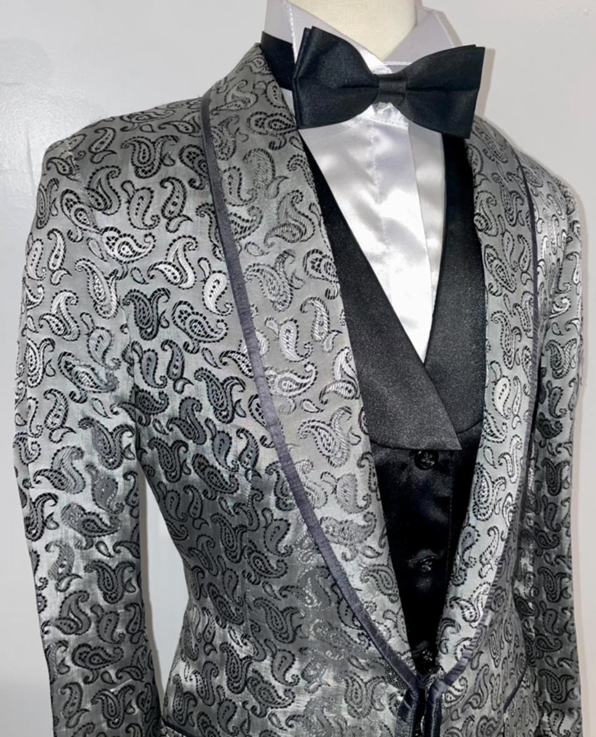 Ladies Formal Coat – My Trainer’s Closet